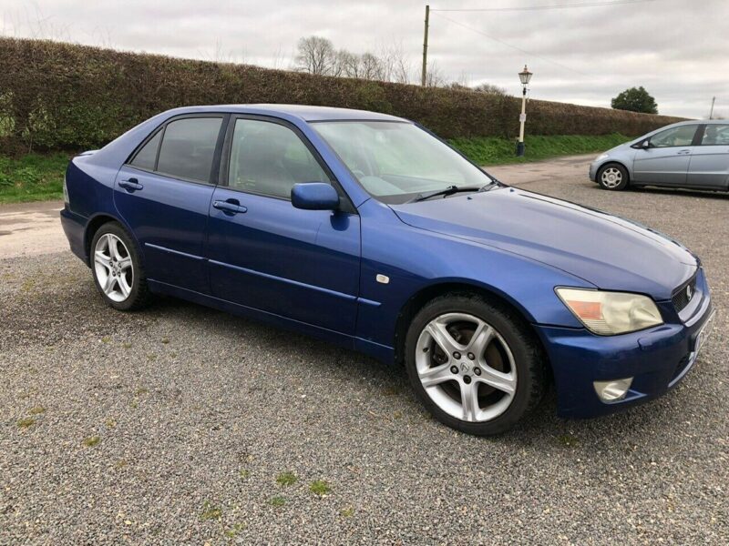 2001 Lexus IS200 Sport 2.0 Manual Saloon Supercharged For Sale (2001 ...