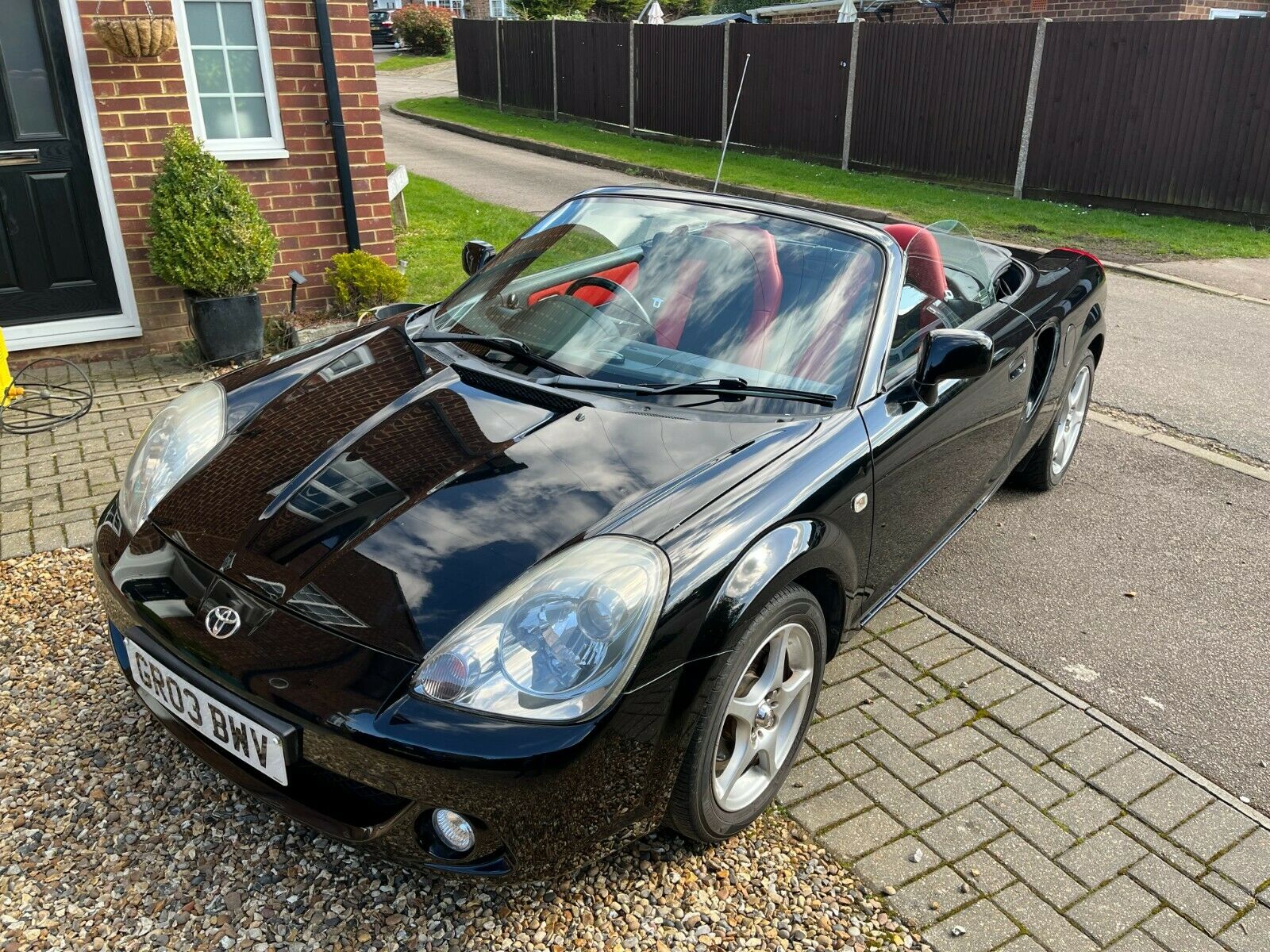 Toyota MR2 Mk3 Roadster Sports Car 1.8i Black Convertible For Sale ...