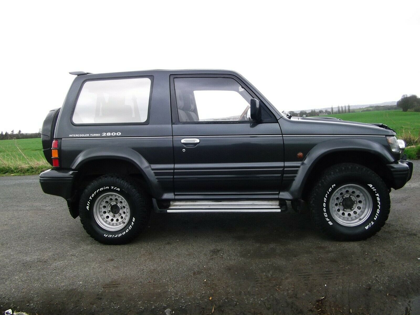 1995 MITSUBISHI PAJERO 2.8 BLACK SWB.FREE DELIVERY UK MAINLAND. For ...