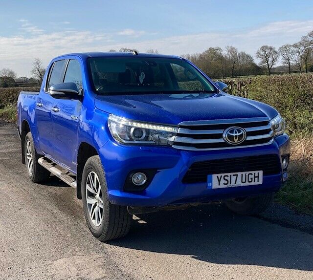 2017 TOYOTA HILUX 2.4D4d INV DOUBLECAB PICKUP, BLUE, 48k, TOWBAR + VAT ...