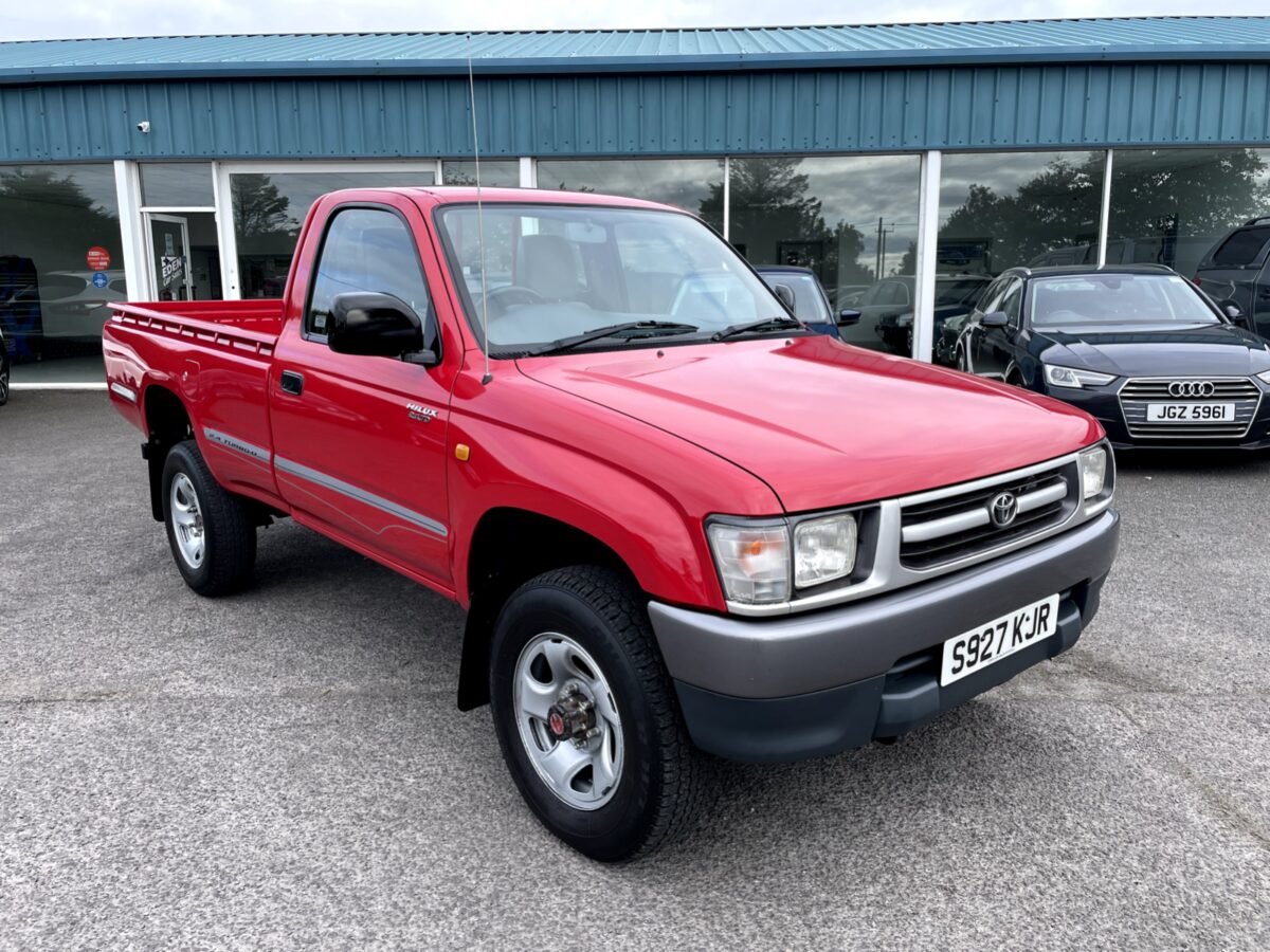 1998 Toyota Hilux 2.4 Turbo Diesel For Sale () for £19950.0