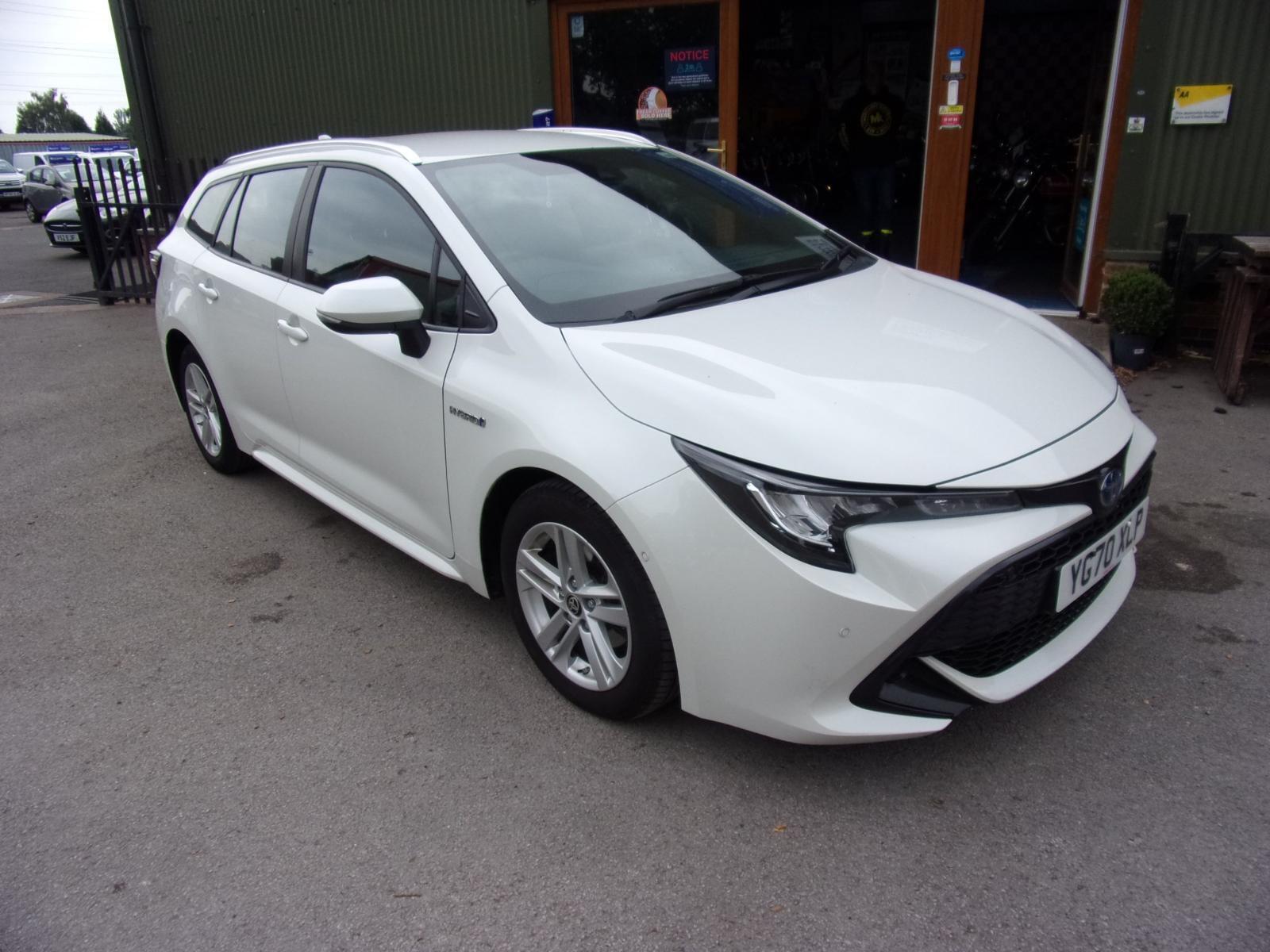 Toyota Corolla 1.8 VVT-i Hybrid Icon Tech 5dr CVT PETROL AUTOMATIC 2020 ...