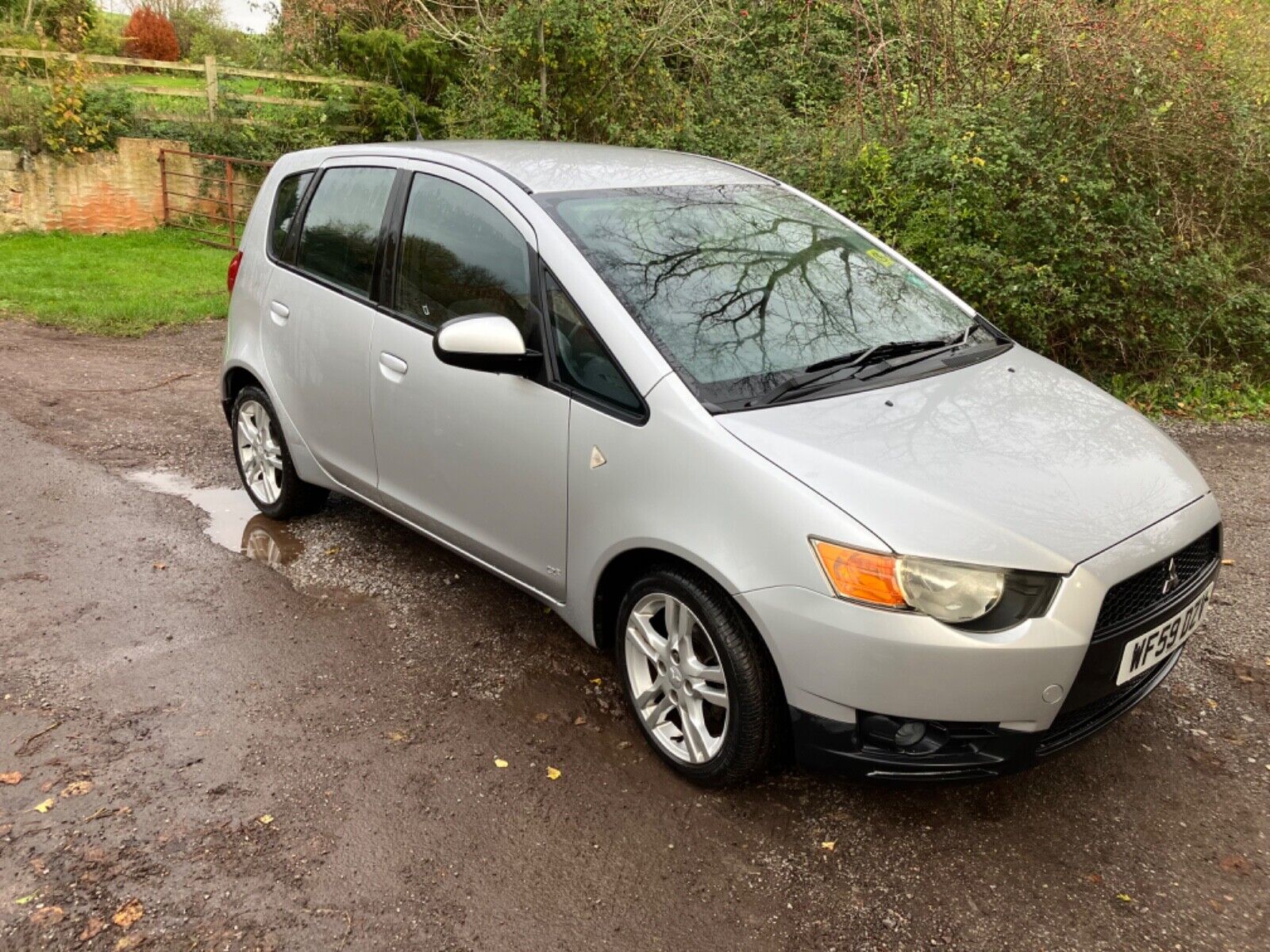 Mitsubishi colt CZ2 2009 (12 months MOT) low milage For Sale () for £4250.0