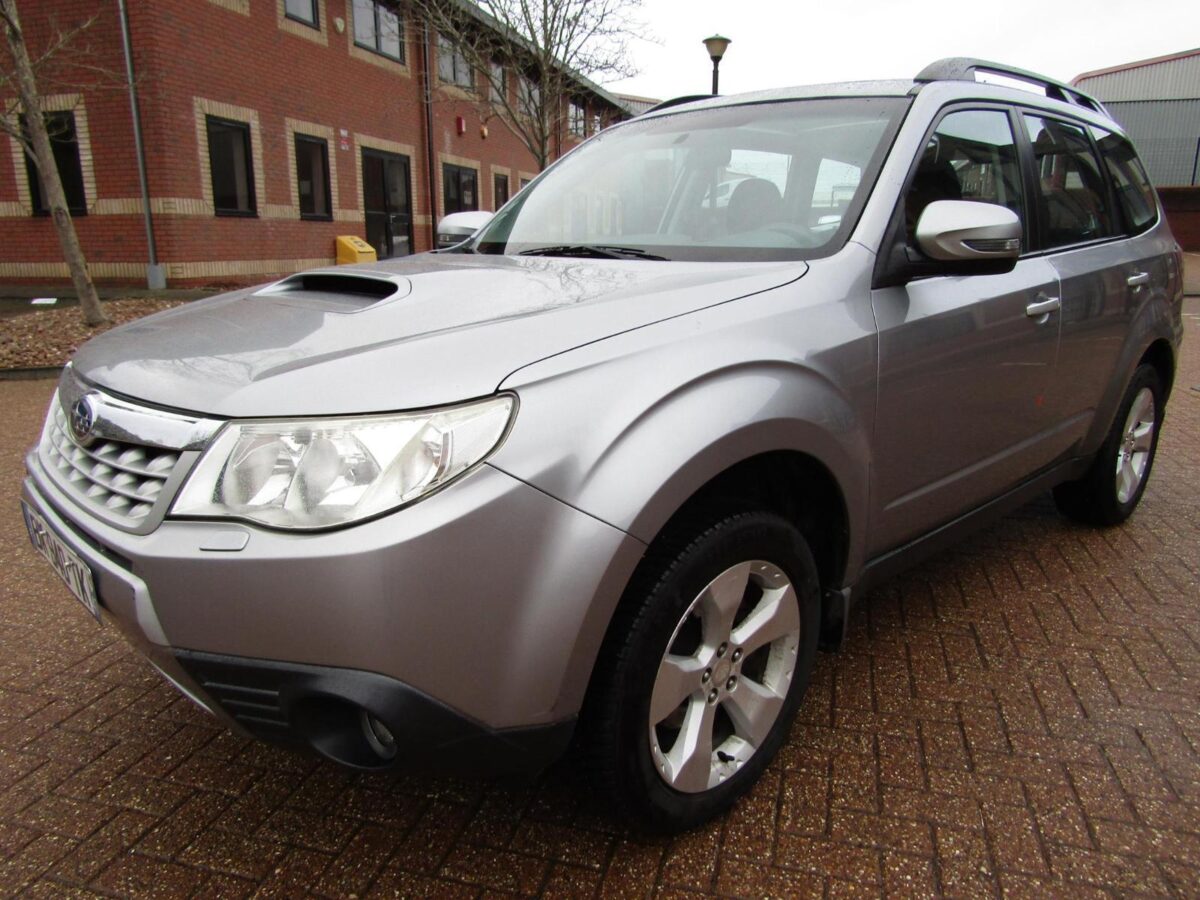 (2012 Model) SUBARU FORESTER 2.0D XS 4WD 5 DOOR DIESEL LEFT HAND FRENCH ...