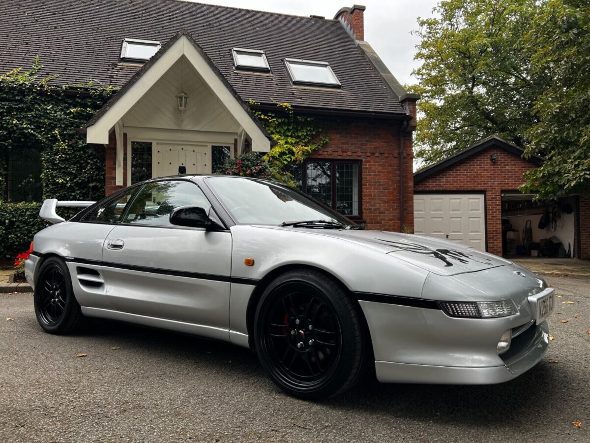 Toyota MR2 mk2 Rev 5 GT T-BAR - Rare Sonic Shadow For Sale (1999) for £ ...