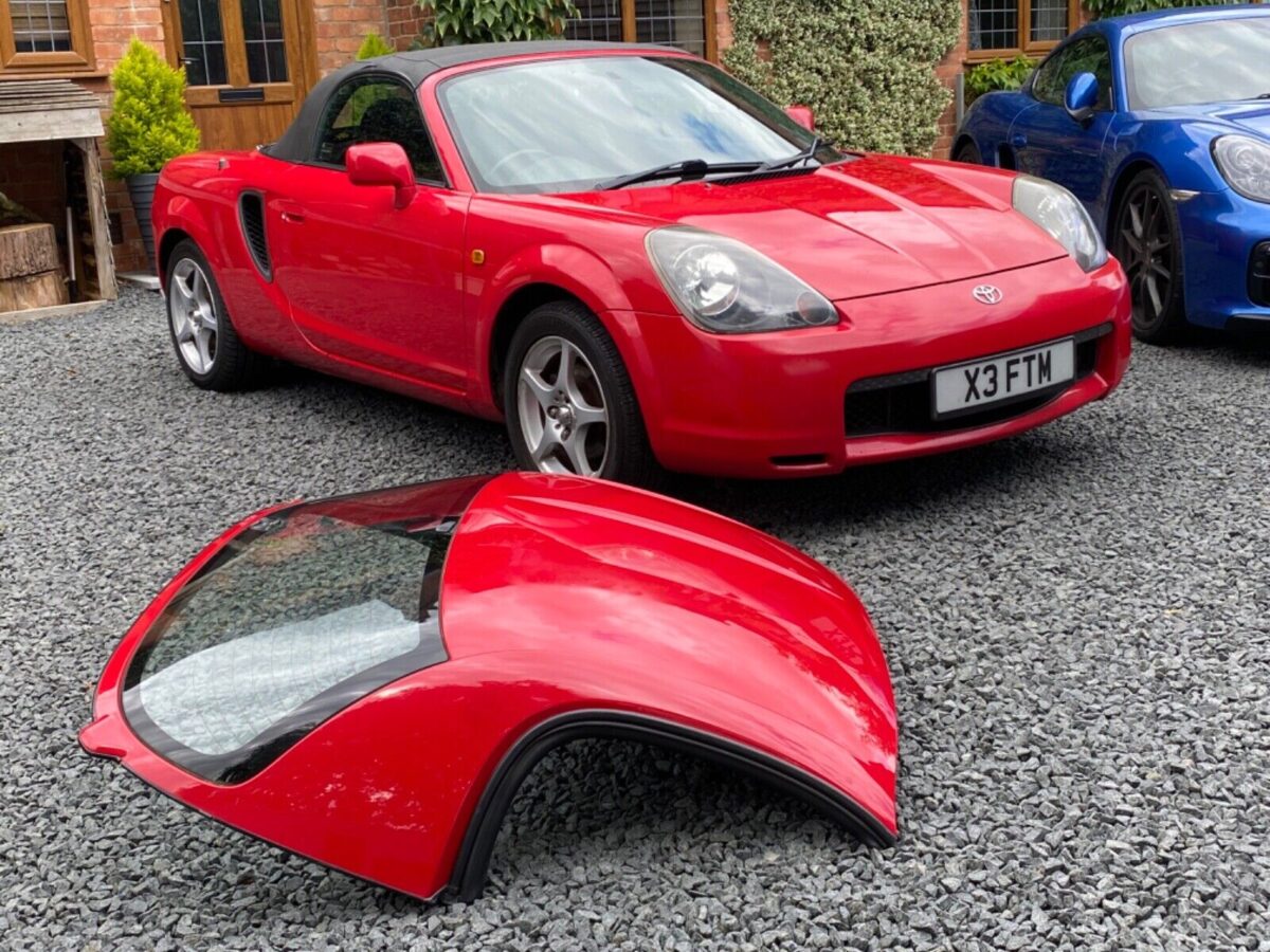 2001 Toyota MR2 Roadster 1.8 VVTi (Mk3) SMT Gearbox, Red with Factory ...
