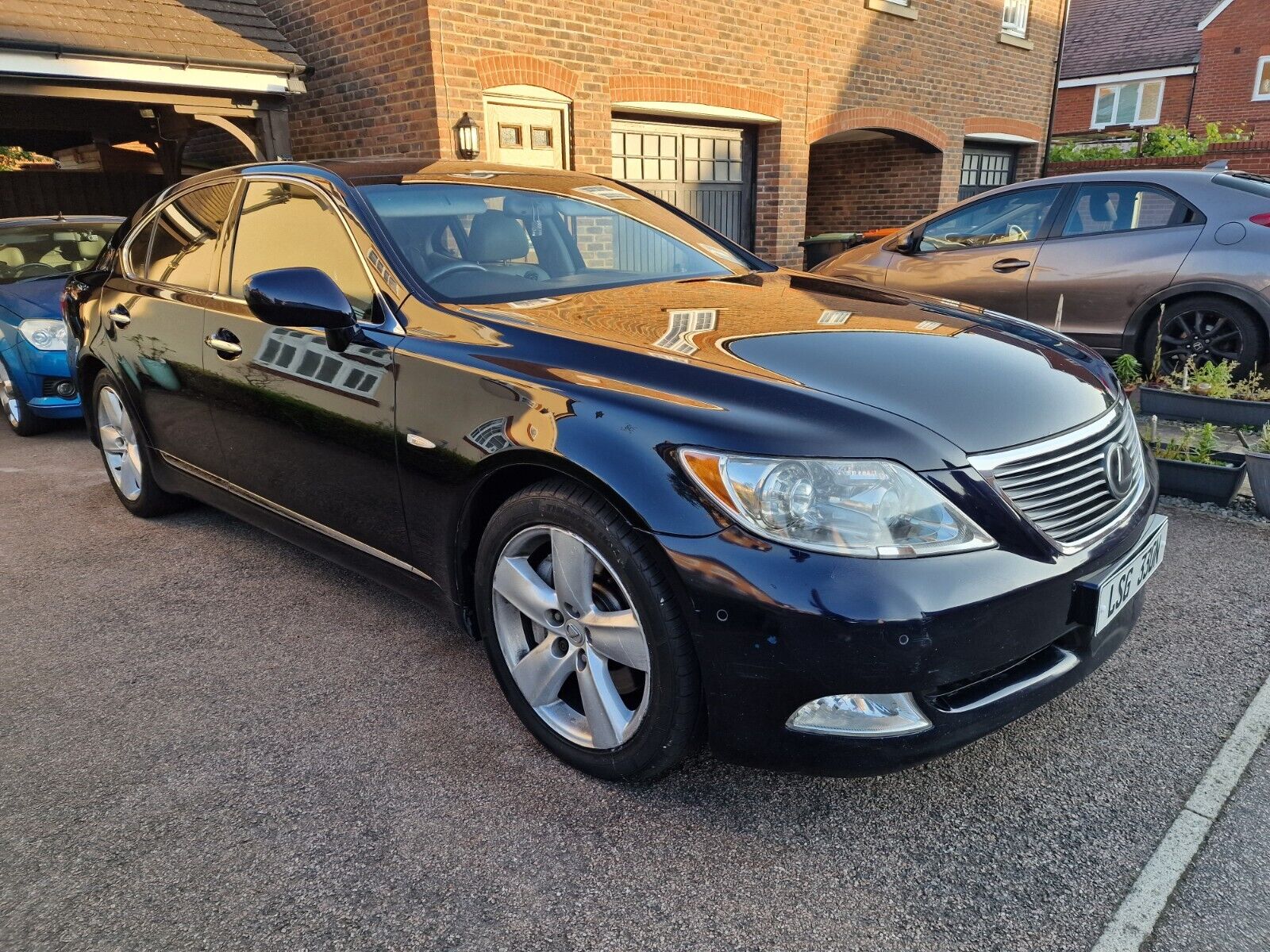 2007 Lexus LS 460 4.6 V8 SE-L Auto Euro 4 4dr SALOON Petrol Automatic ...