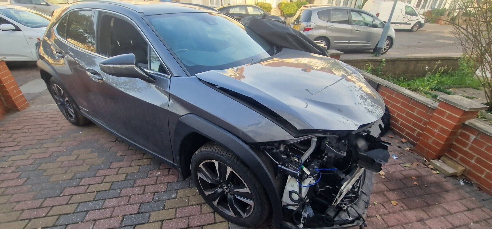 2020 Lexus UX 250h 2.0 E-CVT Euro 6 5dr ESTATE Petrol/Electric Hybrid ...