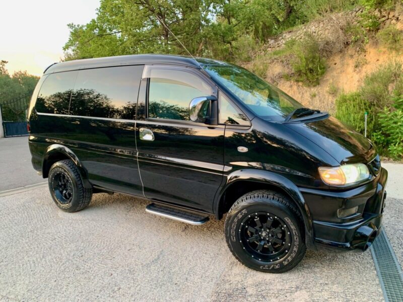 Mitsubishi Delica Spacegear - Active field Edition 2005 - 4x4 For Sale ...