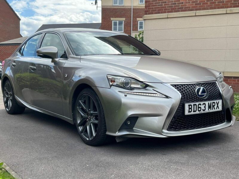 2013 Lexus IS 300h F-Sport 4dr CVT Auto SALOON PETROL/ELECTRIC ...