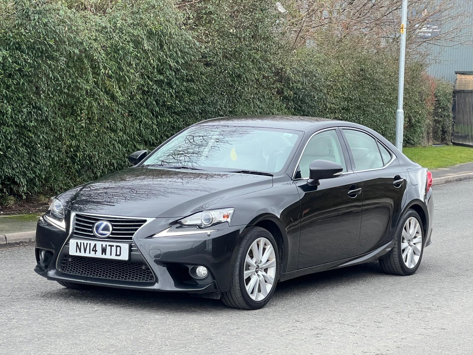 2014 Lexus IS 300h Executive Edition 4dr CVT Auto SALOON Petrol ...
