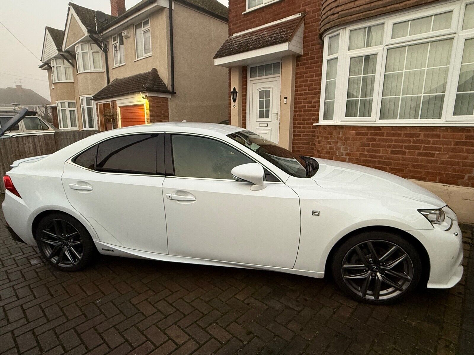 2014 LEXUS IS300H F SPORT HYBRID 2.5 VVTi AUTOMATIC PETROL 4dr SALOON ...