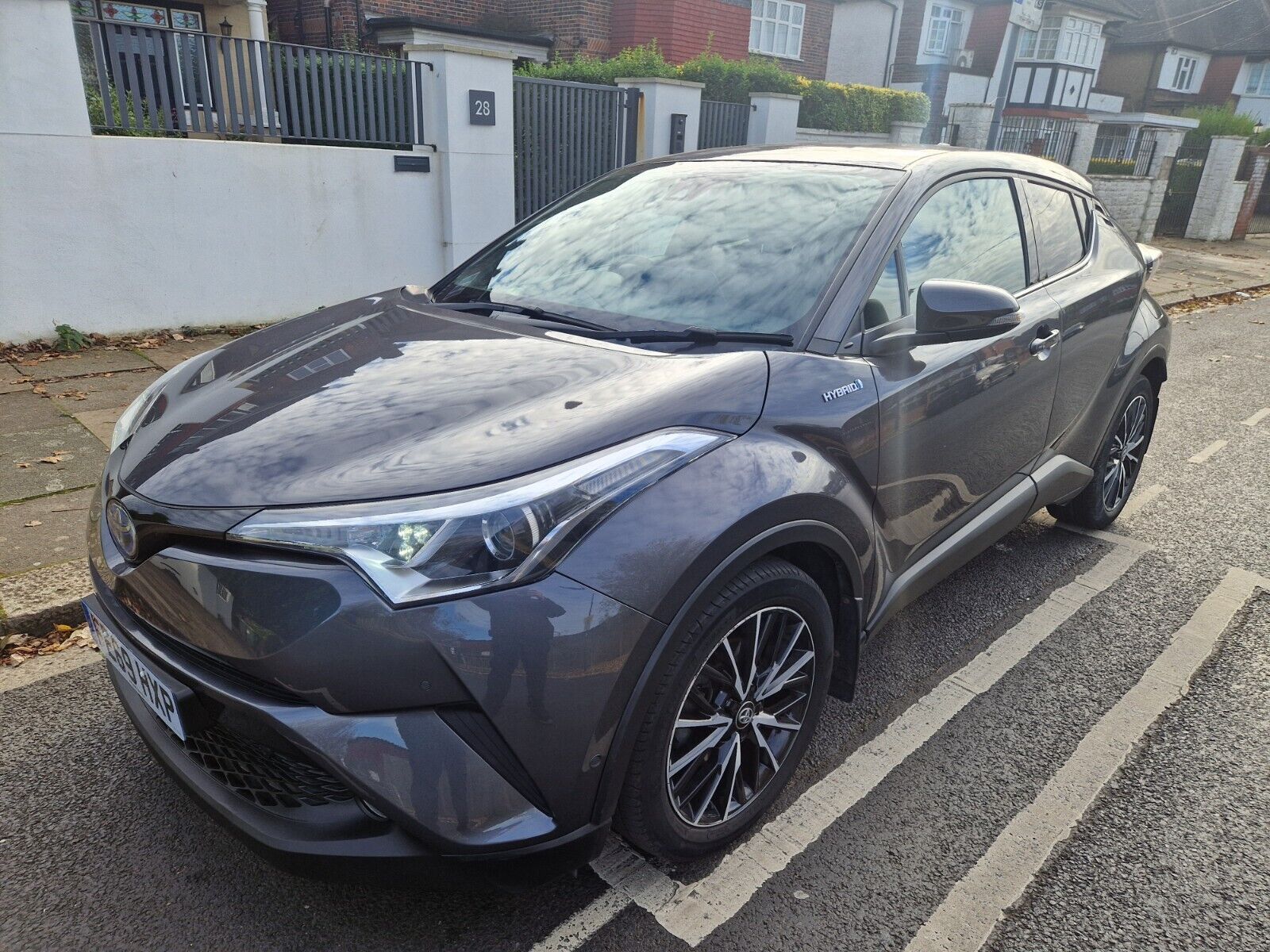2019 TOYOTA C-HR 1.8 Hybrid Excell Hev CVT 5dr grey 1 Owner , low ...