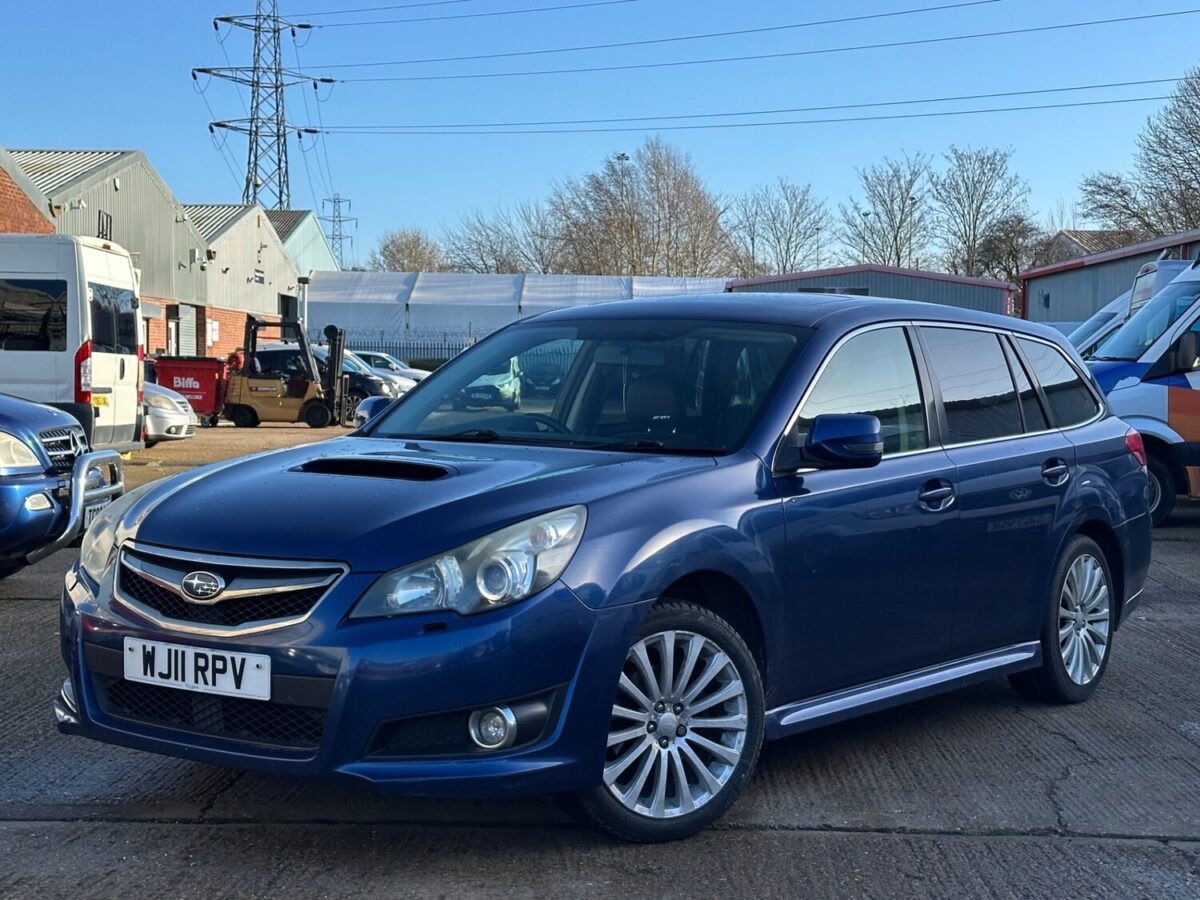 2011 Subaru Legacy 2.0D SE NavPlus 5dr ESTATE Diesel Manual For Sale ...